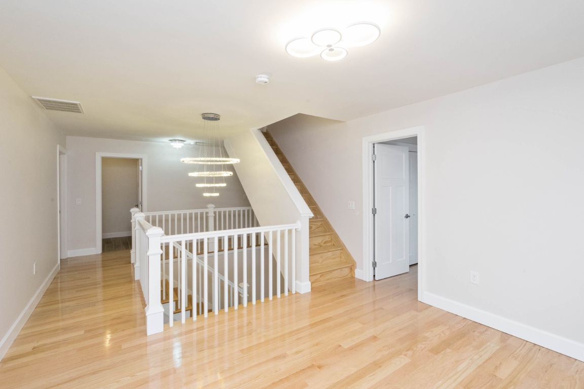 Custom Modular Home Interiors | Pros Edge Quality Homes